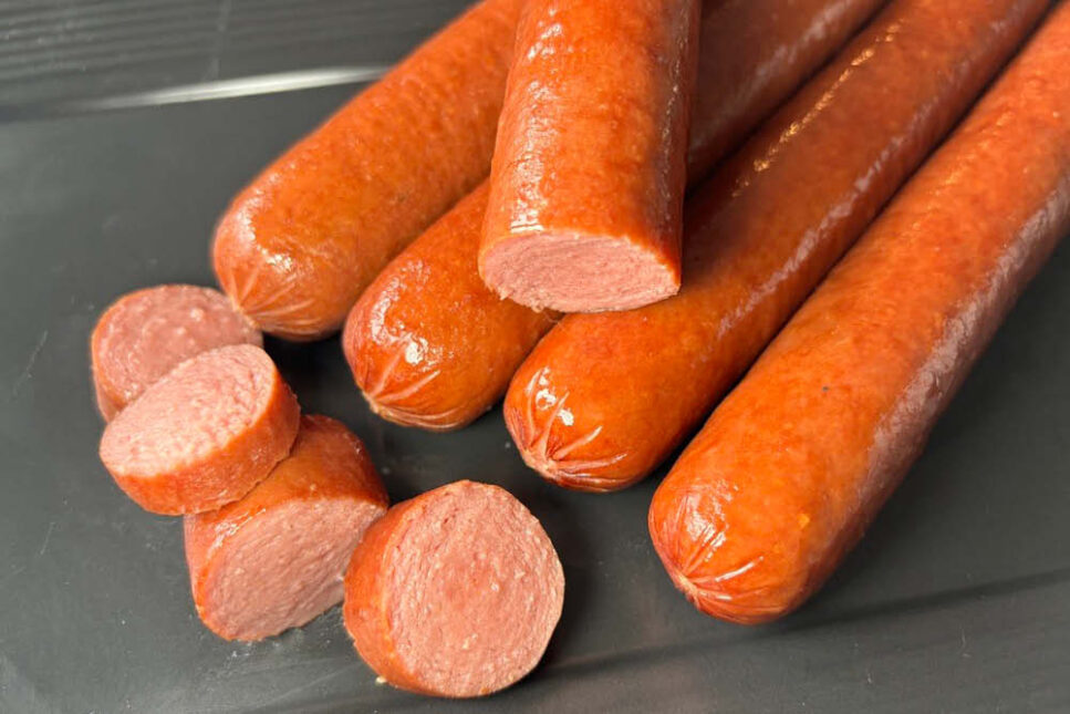 Halal Beef Hot Dog 22cm – The Sausage Man
